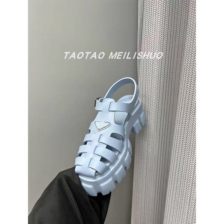 Very steady! New color ~ ~ triangle buckle sandals thick bottom ...